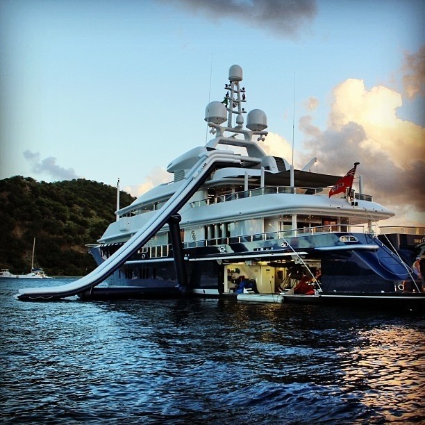 Yacht TRIPLE SEVEN, Nobiskrug | CHARTERWORLD Luxury Superyacht Charters